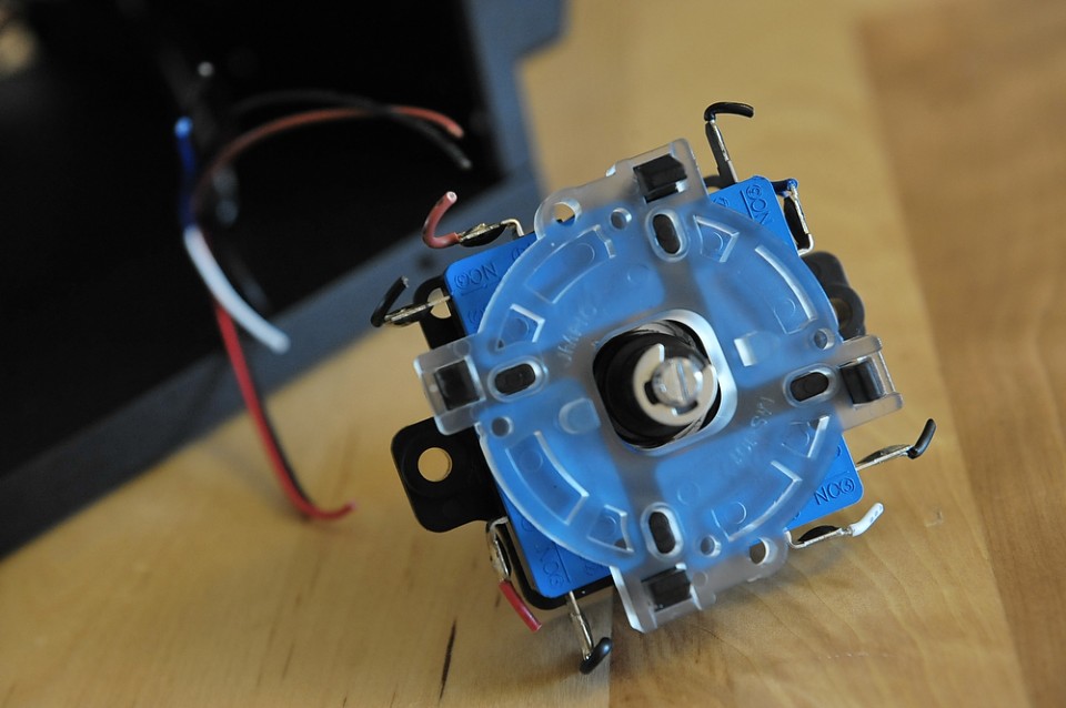 how to mod an iCade's stick and buttons • my glass eye